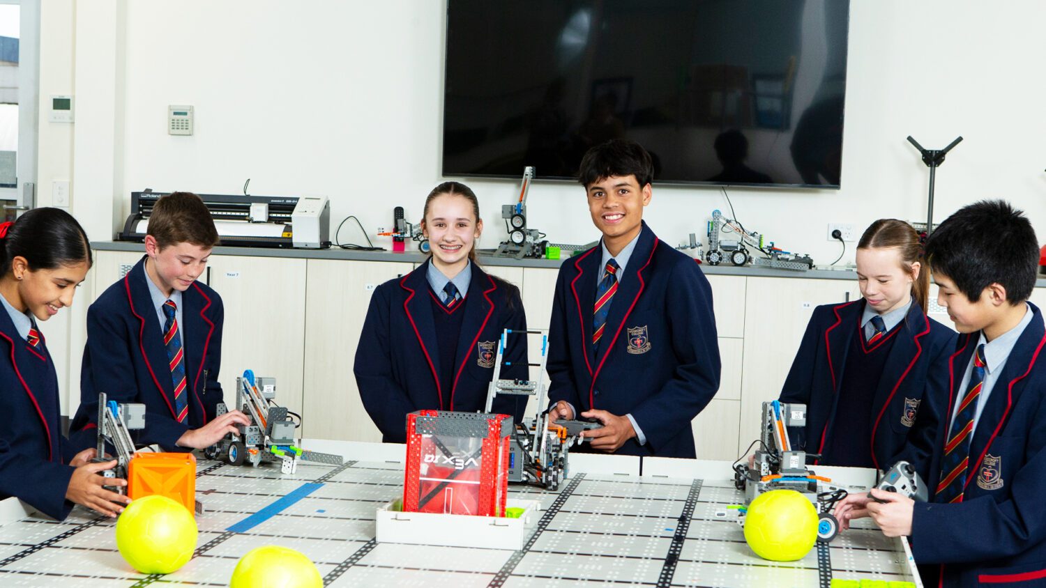 Woodcroft College | Middle School